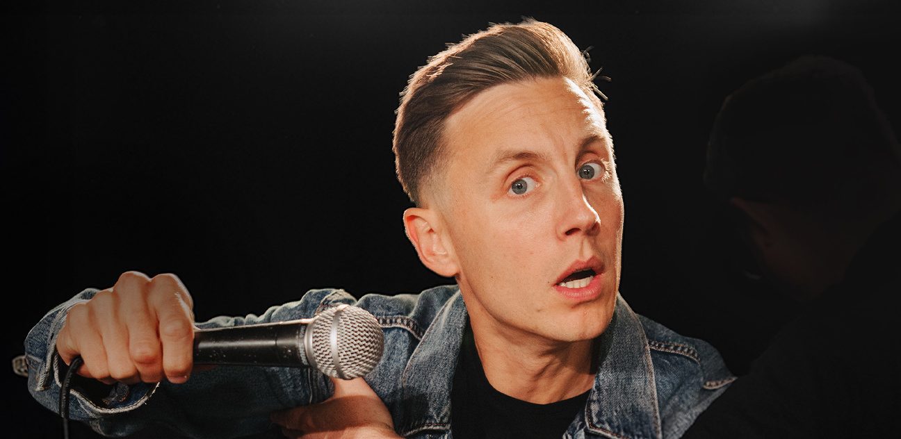 Shane Todd | Boom Chicago | Official site | Book here